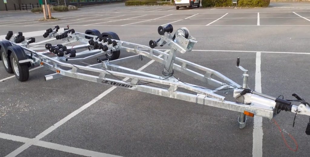 Boat Storage Miami FL | (305) 871-9588 Storage Facility Company in Florida